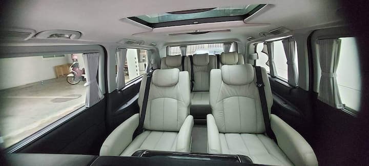 บ้านเพื่อน(Includes Mpv Service) - Aéroport Suvarnabhumi de Bangkok (BKK)