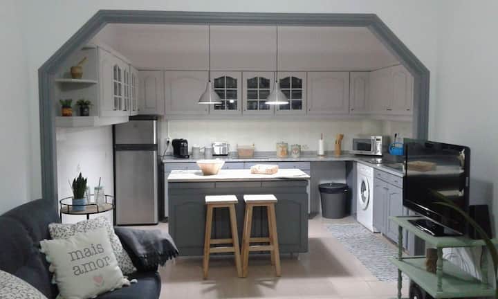 Praia Amorosa, Mountain And Sea Views, Top Floor - Viana do Castelo