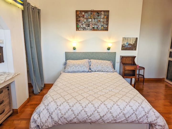 Jolie Chambre Double Avec Salle D'eau Privative - Puteaux
