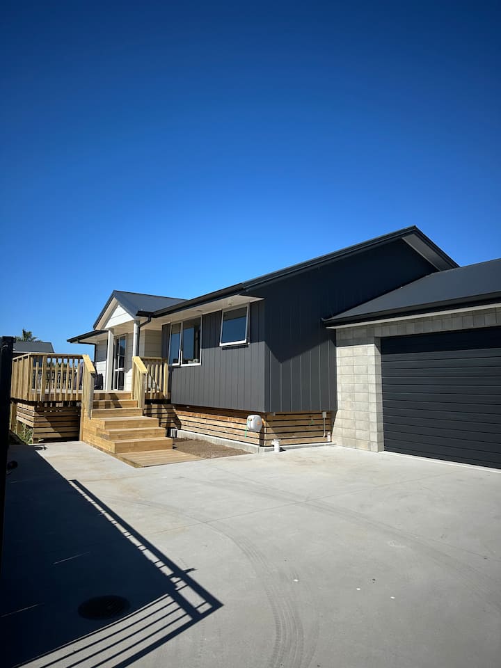 Family Beach House - Waihi Beach - Waihi Beach
