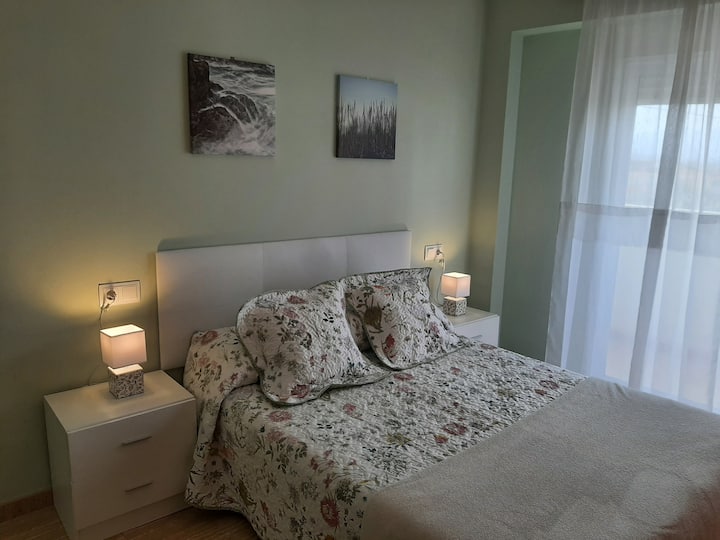 Relax Playa Tranquila: A 50m, Amplia Terraza, Wifi - Gandia