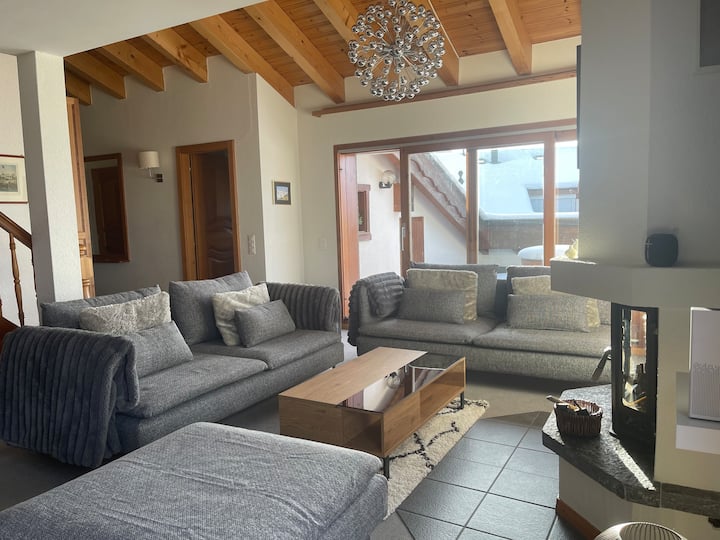 Centre De La Station Attique De 155m2 - Nendaz