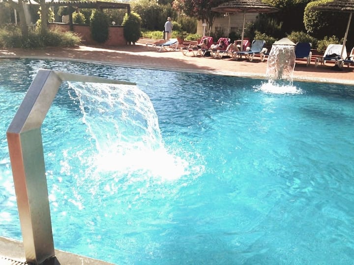 Penthouse, Waterfront, Amazing Views, With Pool. - Lagos