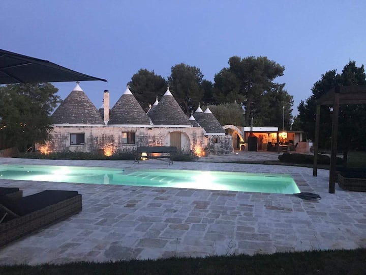 Trulli Tjulli - Cisternino