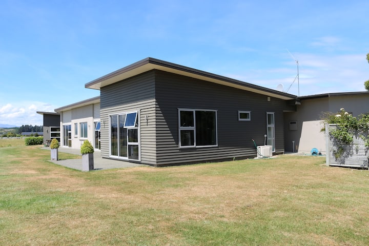 Quiet Haven On Hawea - Te Anau