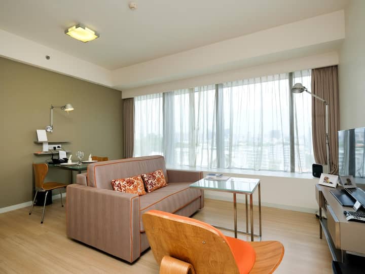 Citadines Mount Sophia, 1 Bedroom Deluxe Apt - Bedok