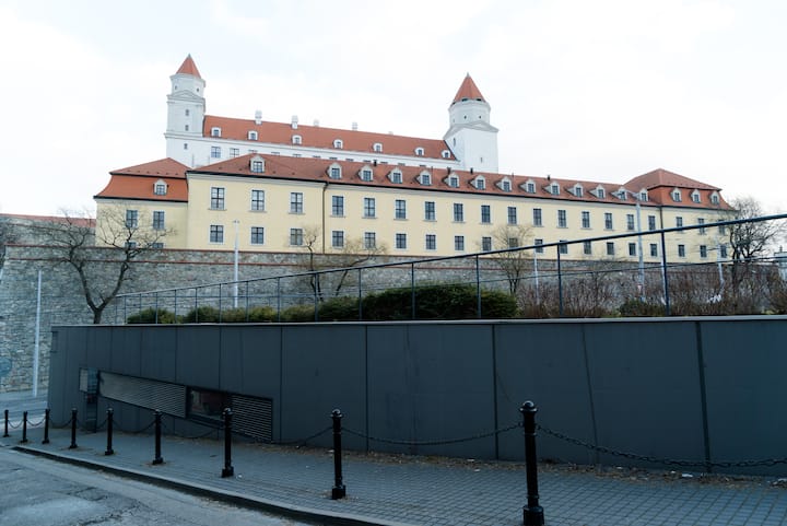 Prime Location Next To Castle - Bratislava
