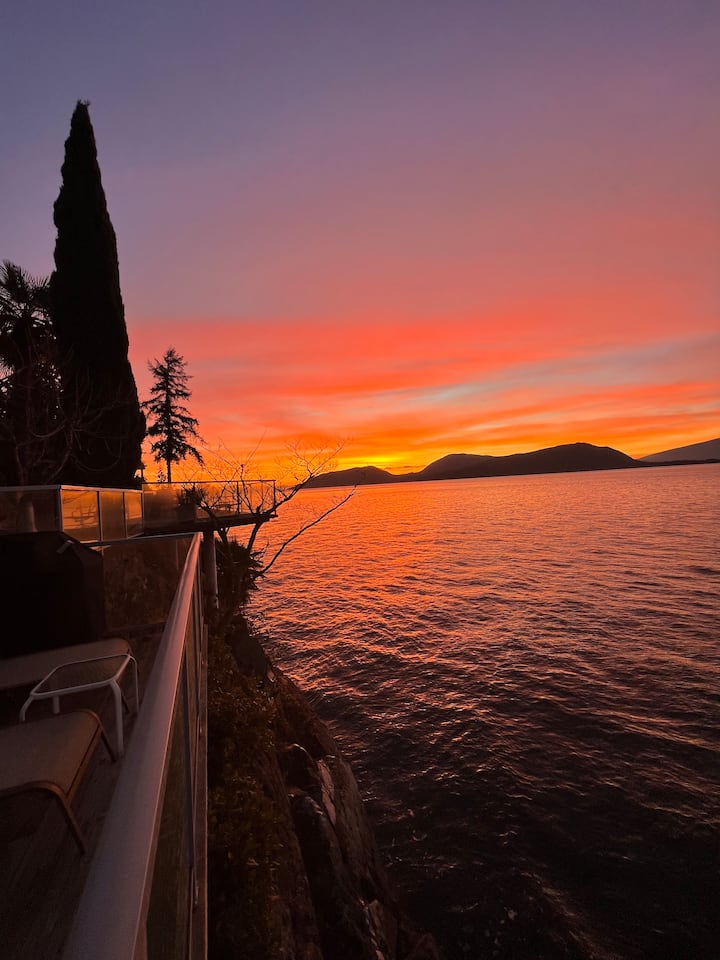 Love House! - Horseshoe Bay