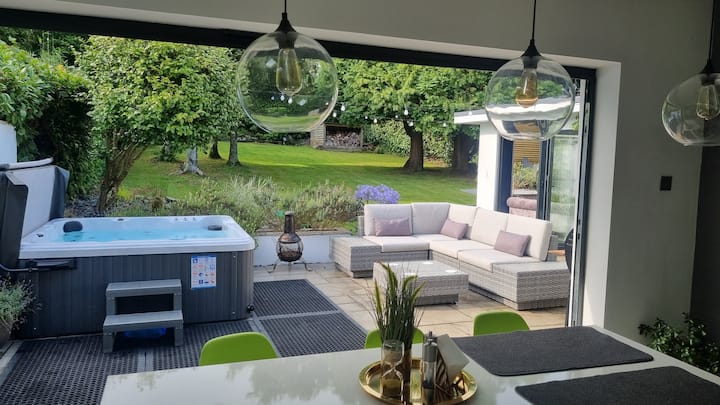 Stunning Home,near Coast & Moors,hot Tub,pool Tab - Plymouth