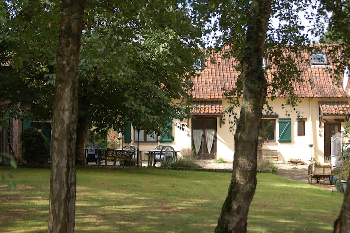 L Aiguille, Gîte De 8 Personnes - 4 Chambres - Montreuil-sur-Mer
