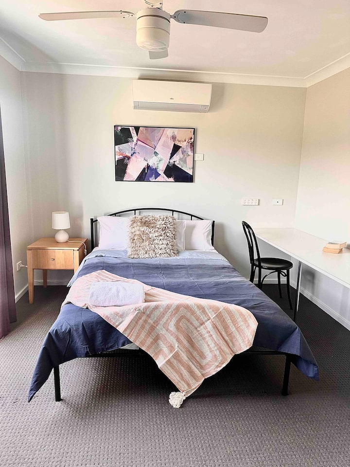 Maya Newcasle 6 Bedrooms Home - Newcastle