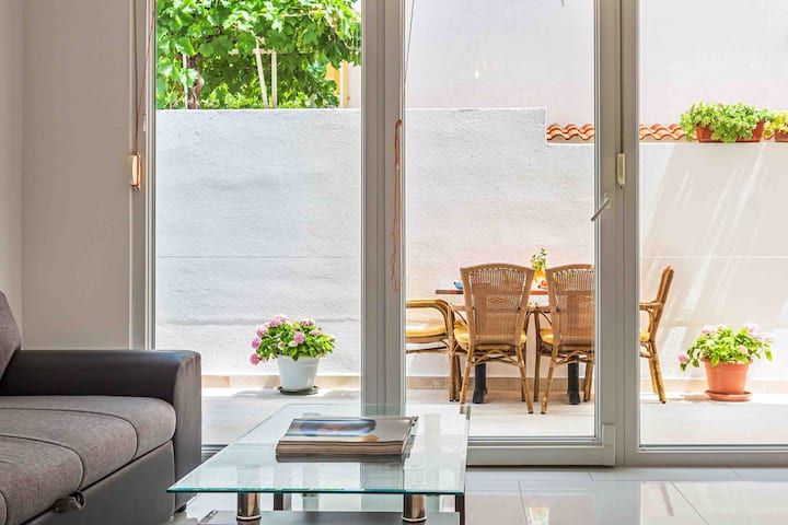 Two Bedroom Apartment Grmoja(4+2) - Brela