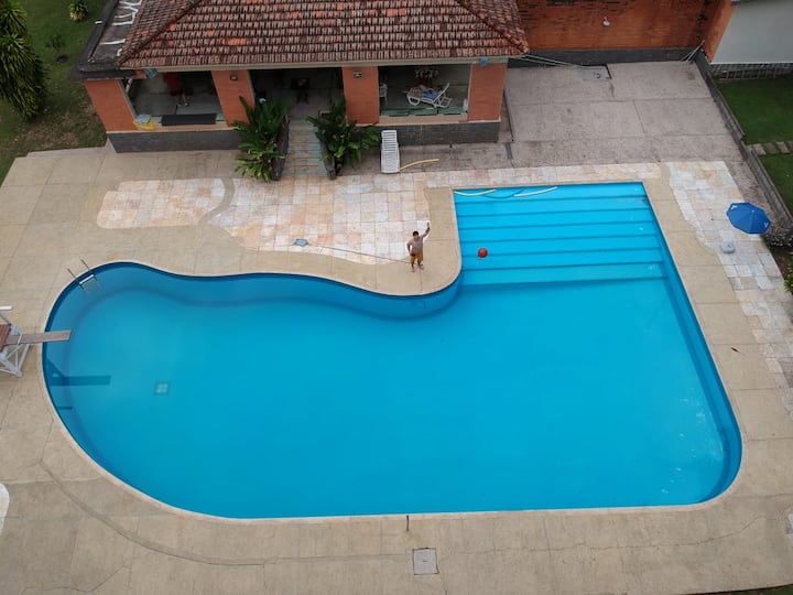 Chácara Com Linda Piscina E Próxima Ao Thermas. - Águas de São Pedro