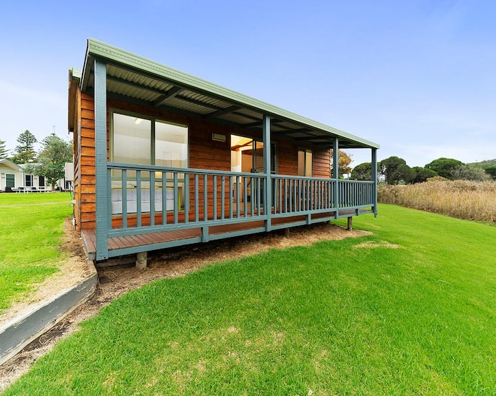 Creekside Cabin - Port Campbell