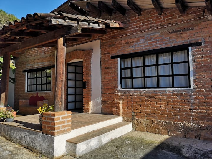 Preciosa Casa Rústica En Valle De Bravo - Valle de Bravo