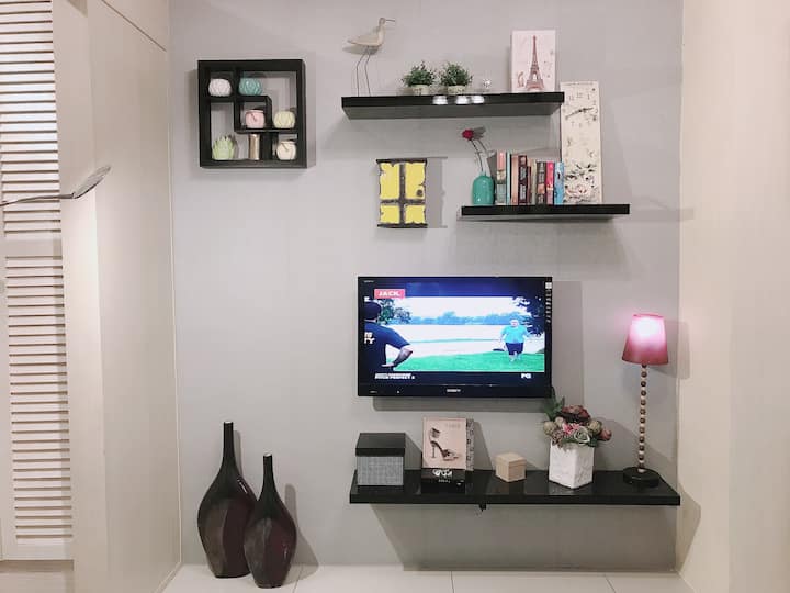 1br Jazz Makati  Quiet W/view, Fast Wifi, Prime - Makati