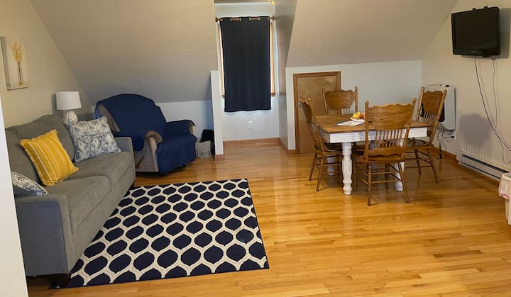 Farm Country Retreat - Jackson, OH
