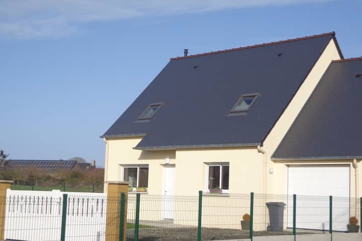 Maison Contemporaine En Baie Du Mont St Michel - Beauvoir
