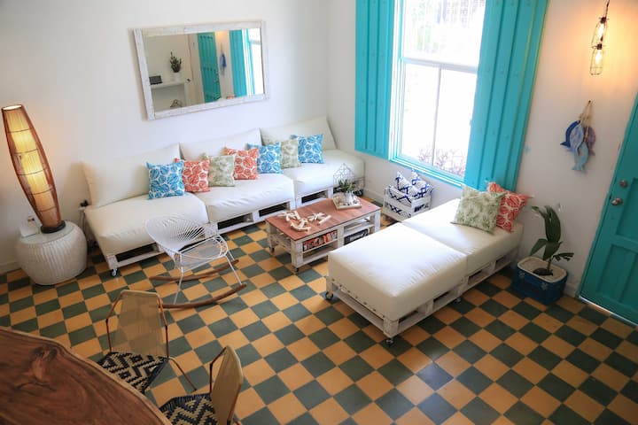 Private Room #5 In A Colonial House - Santa Marta