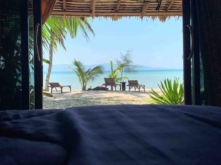 Deluxe Bungalow On The Beach.... - Ko Pha Ngan