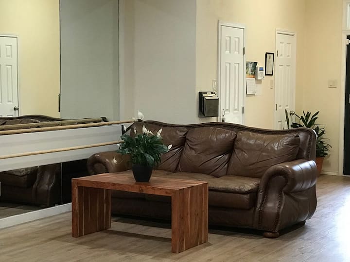 B-queen & Twin Bed W/private Attached Bath - Plano, TX