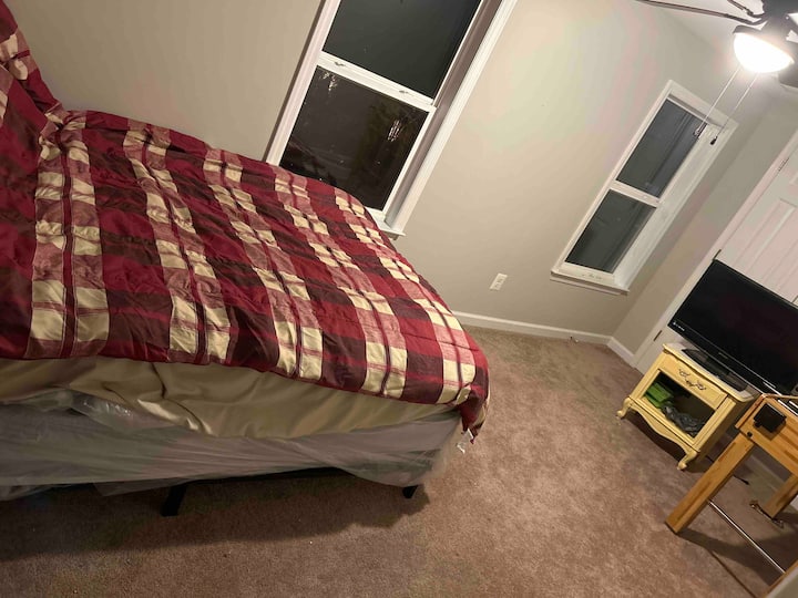 Room For Rent For Temporary Stay - Manassas, VA