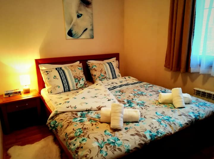 Feel At Home - Cozy Apartment Near Ski Lift - Bansko