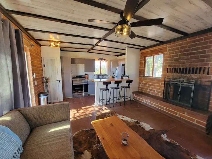 Dogwood Flats-a Cozy Guest House In The Oak Trees! - Sonoita, AZ