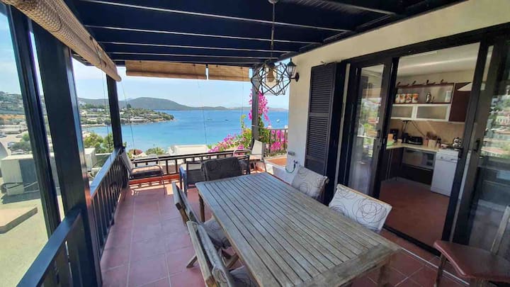 Denize 3 Dk Aktur Panaromik Deniz Manzaralı - Bitez