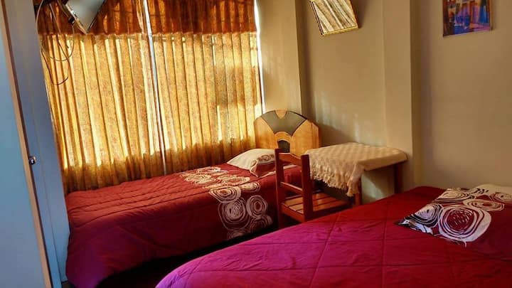 Mirador Azoguine- Panoramic View All City And Lake - Puno