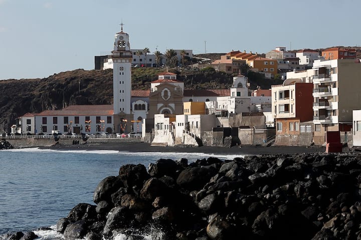 Candelaria Fishing Port Sea View - Güímar