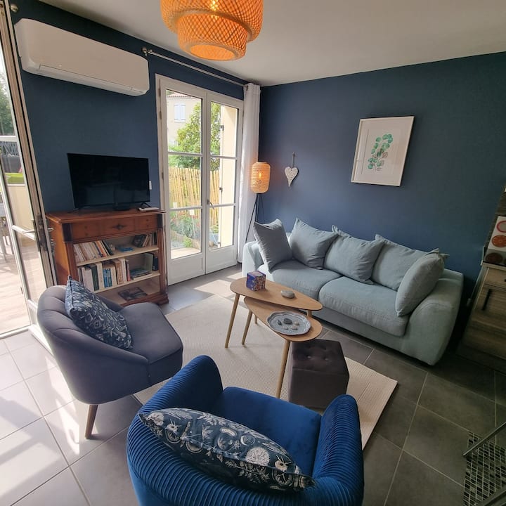 Gîte Au Cœur De La Bastide Avec Parking Privé - Créon