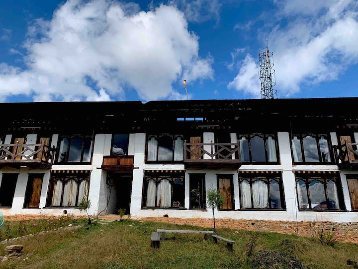Gangtey Valley View Guesthouse - Bhutan