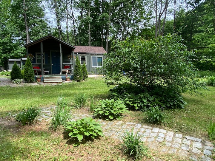 The Petite Cabin - Phoenicia, NY