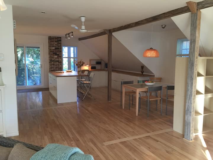 Loft Chaleureux Près Du Centre-ville - Boucherville