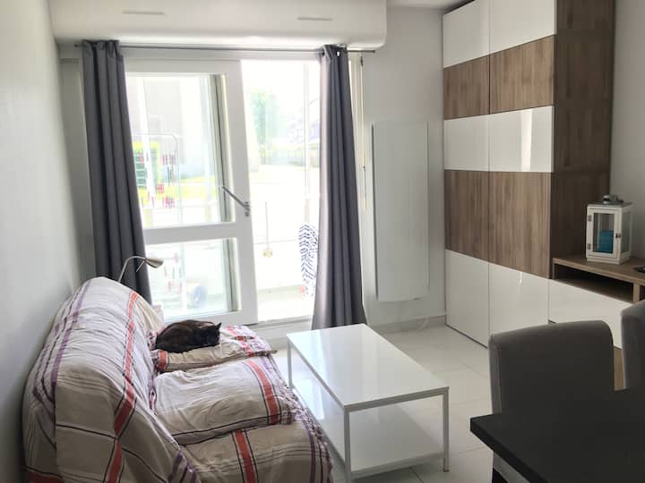 Charmant Studio, Avec Loggia, à 400m De La Plage. - Courseulles-sur-Mer