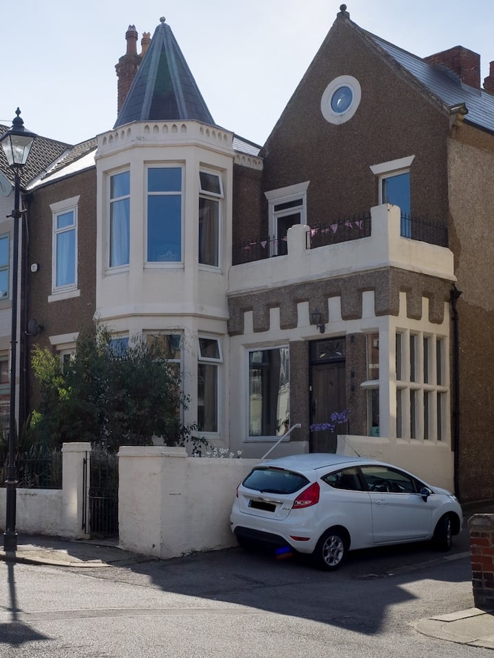 Blue Room - Beautiful House With Sea Views. - Saltburn-by-the-Sea