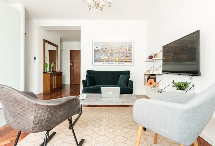 Stylish 3 Br With Private Terrace In City-center - Madrid