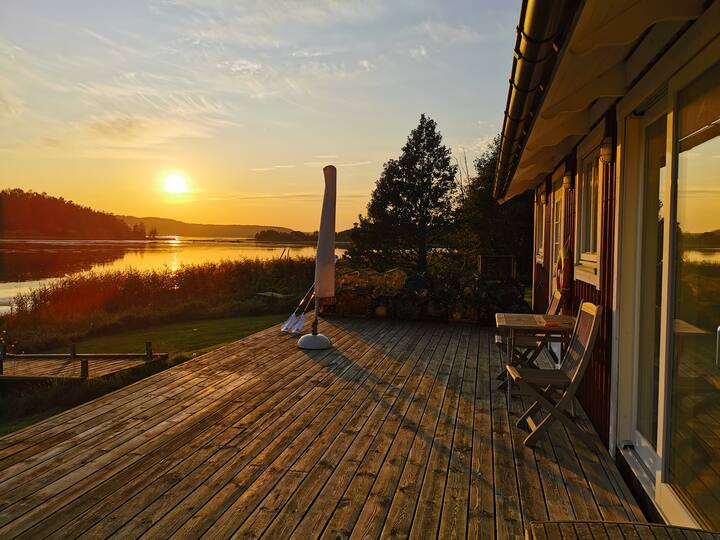 Oceanfront Home - Ljungskile