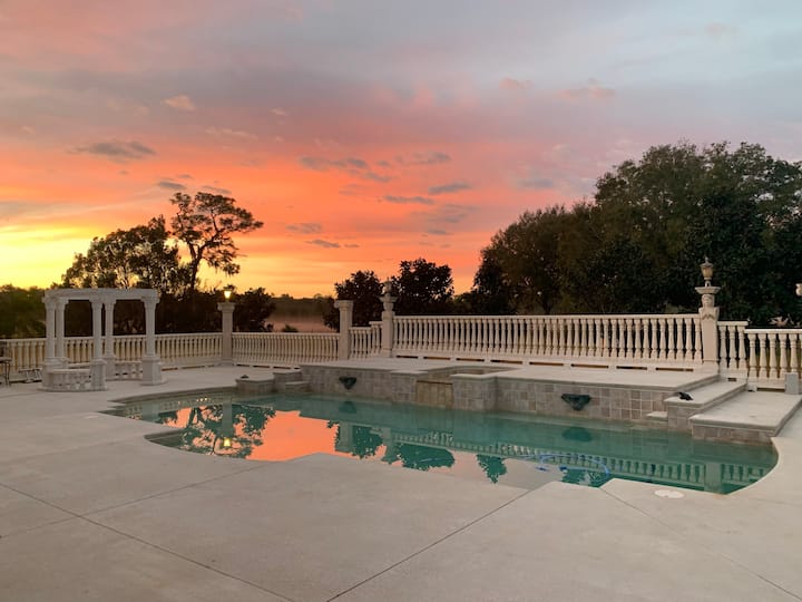 Life Of Luxury - DeLand