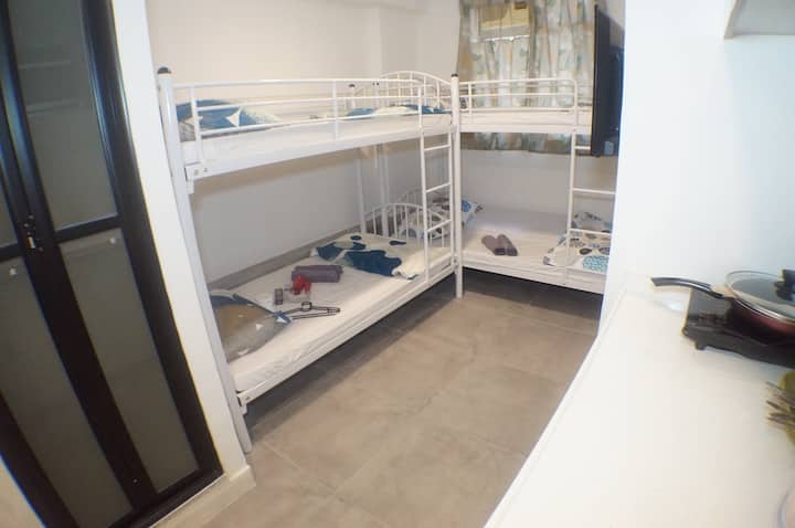 Cozy Sleeps 4 Studio Apt Mk1 Mtr Downstairs! - Central