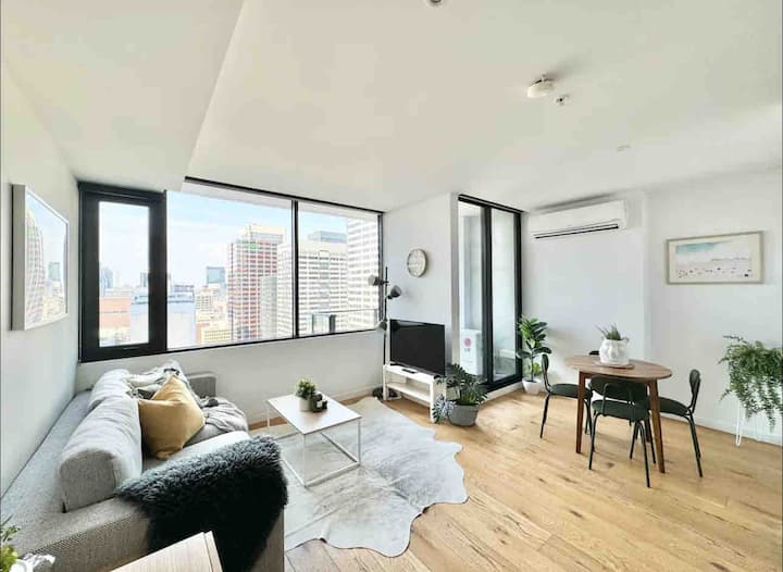 Designer Selection - The Basil Neroli In Melb Cbd - Melbourne