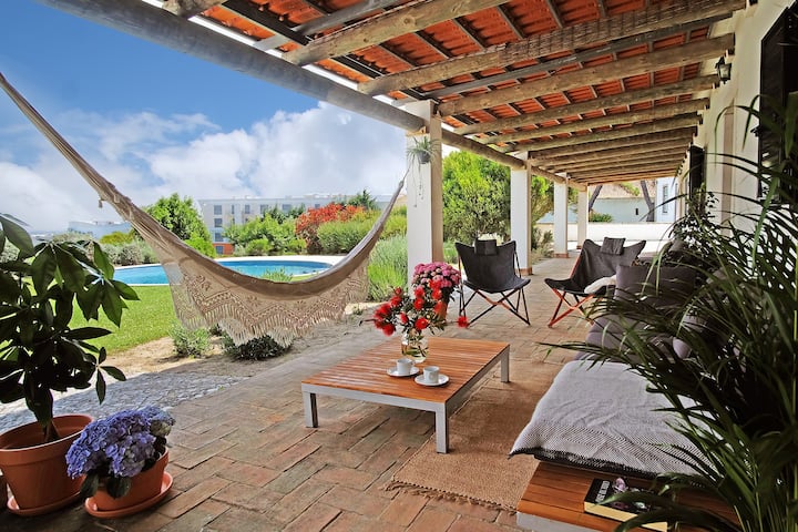Cerca De Sesimbra, Tranquilidad, Piscina, Terraza, Jardines, A 10 Min De La Playa. - Alentejo