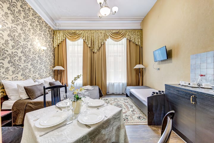 Guest Rooms At Marata Street 8-5 - Szentpétervár