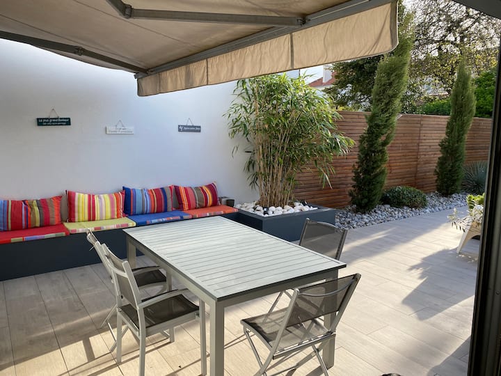 Proche Puy Du Fou, 1 H De La Mer Maison Climatisée - Cholet