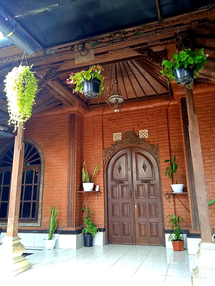 Rumah Dewata Marhan - Denpasar