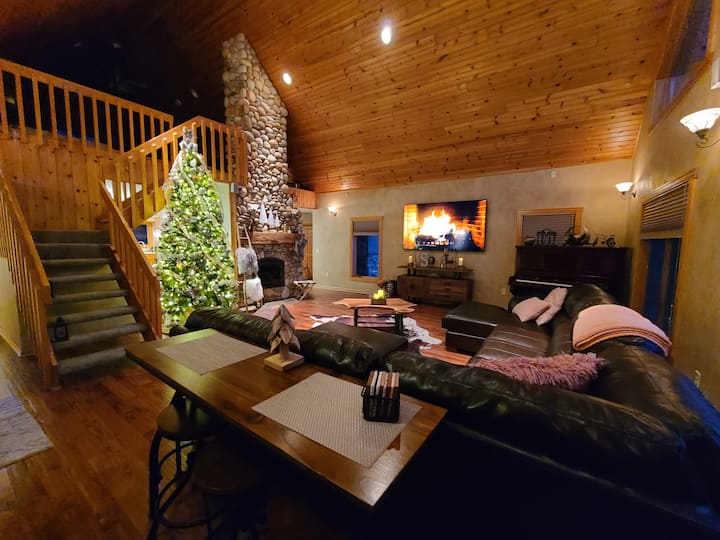 The House In The Valley - Wisconsin