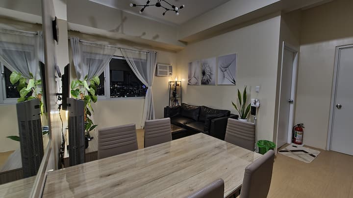 Cozy 1 Bedroom Unit With Breathtaking City View - Davao City