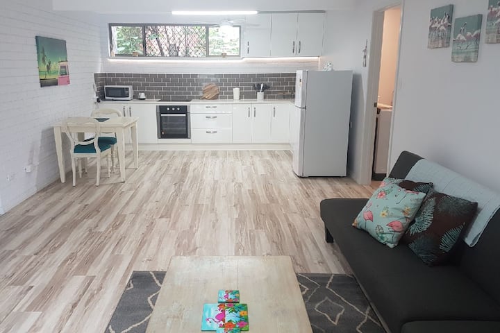 Private Lower Level Of Home With Pool! - Sunshine Coast Queensland, Australia