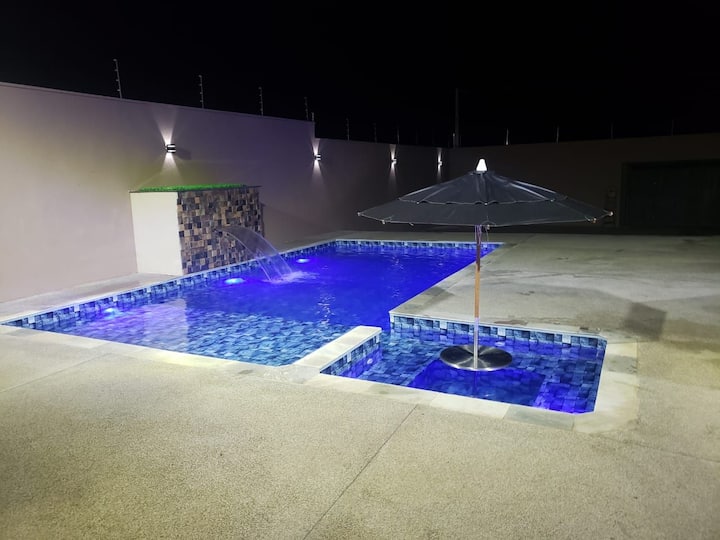 ÁRea 3 Quartos, Piscina Aquecida - Franca